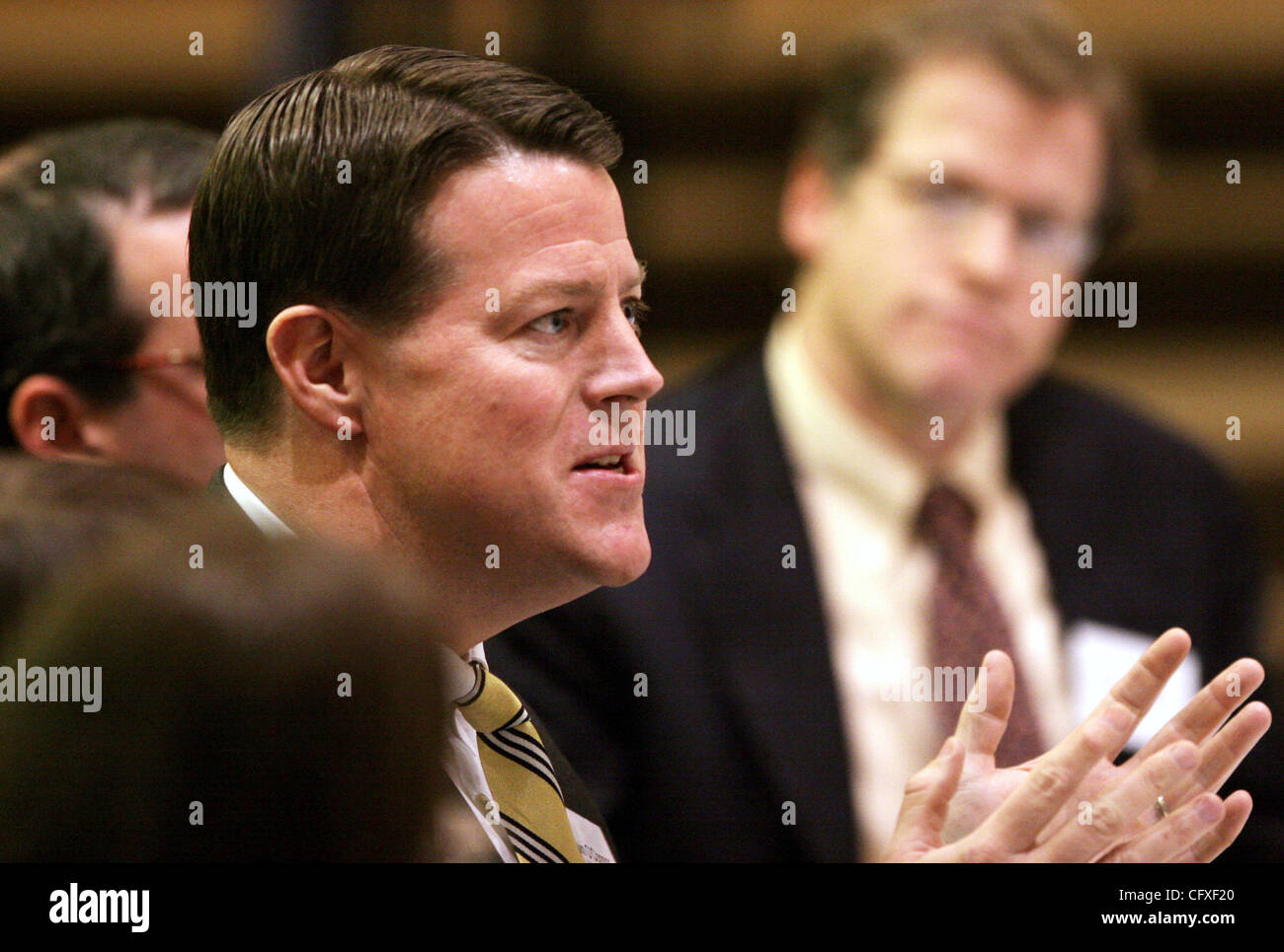 Alberto gonzales department of justice hi-res stock photography and ...