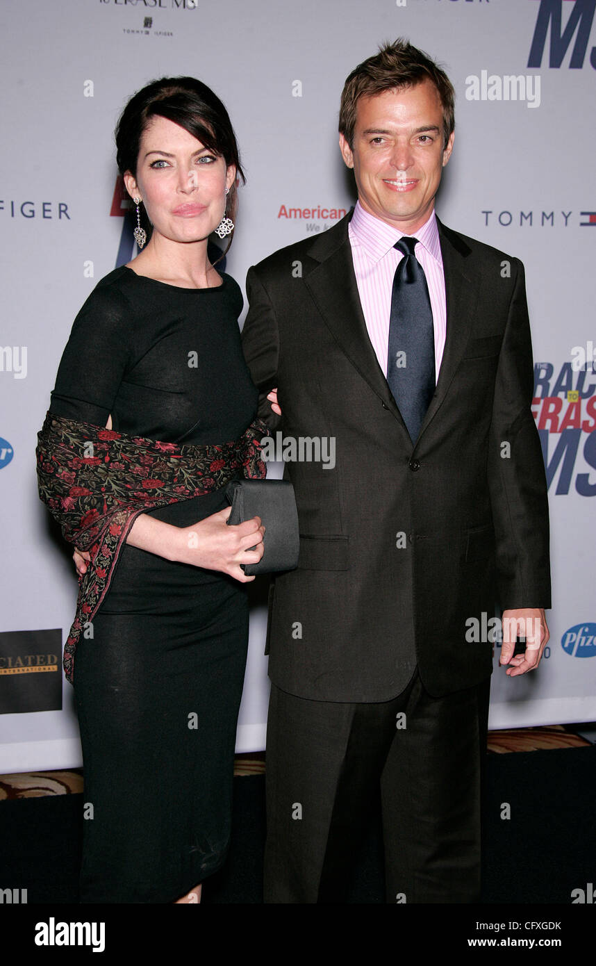Apr 13, 2007 - Century City, CA, USA - LARA FLYNN BOYLE & DONALD RAY ...