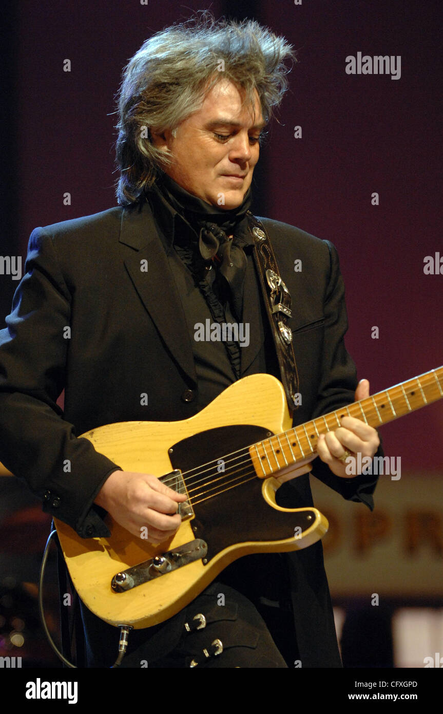 Apr. 14, 2007; Nashville, TN USA; Musician MARTY STUART performs live ...