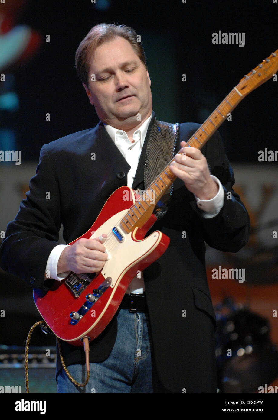 Apr. 14, 2007; Nashville, TN USA; Musician STEVE WARINER performs live ...