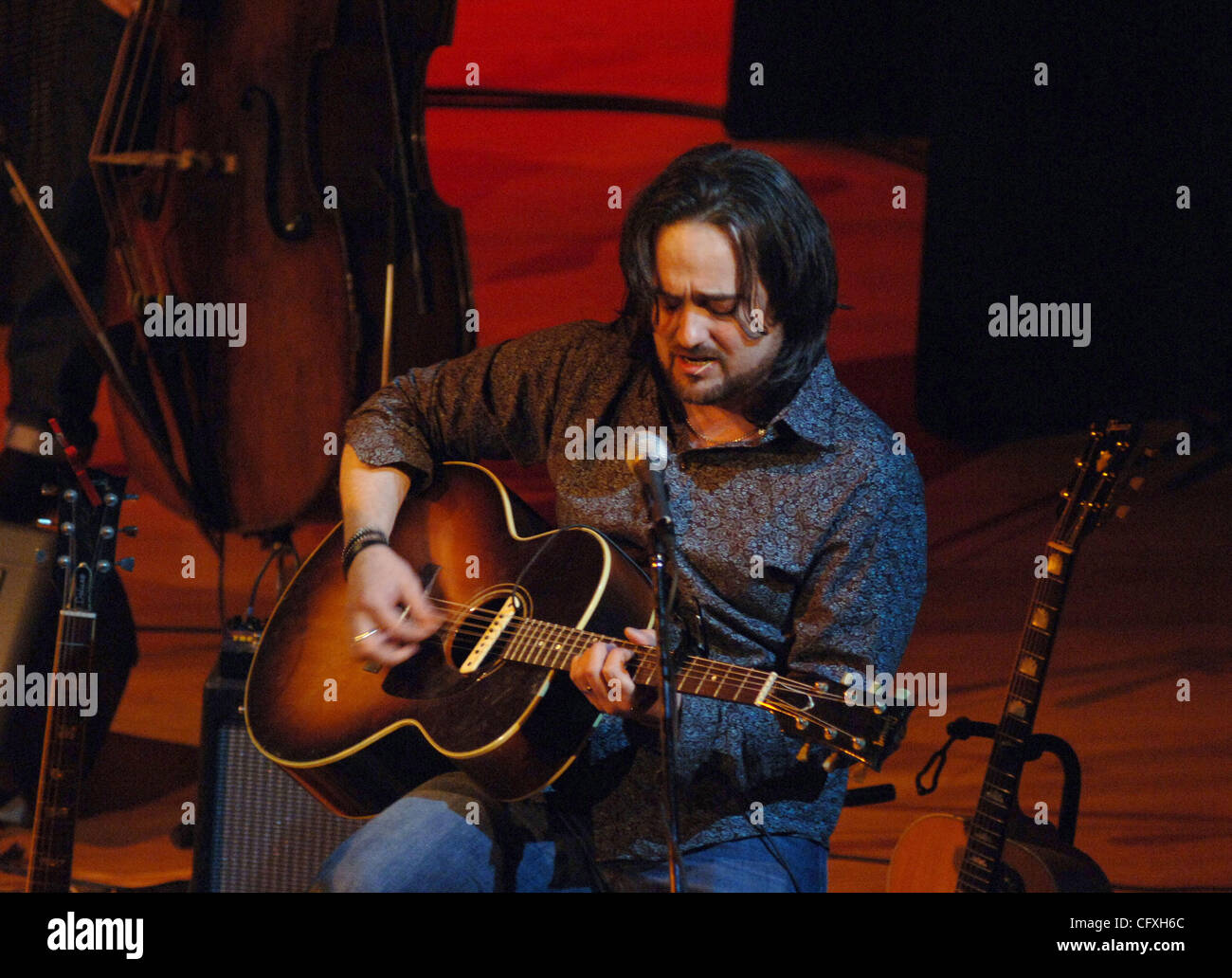 Apr 14, 2007 - Norfolk, VA, USA - Contemporary folk band HEM brings ...