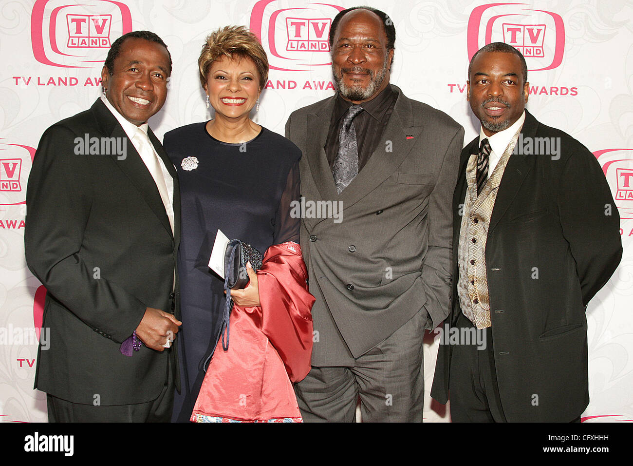 © 2007 Jerome Ware/Zuma Press BEN VEREEN, CICELY TYSON, JOHN AMOS and ...