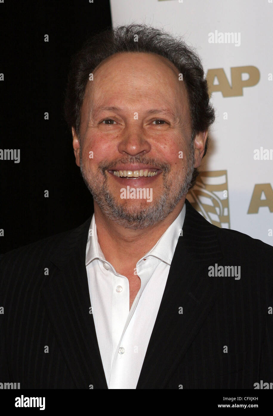 Apr 17, 2007 - Hollywood, CA, USA - Actor BILLY CRYSTAL arrives at the ...