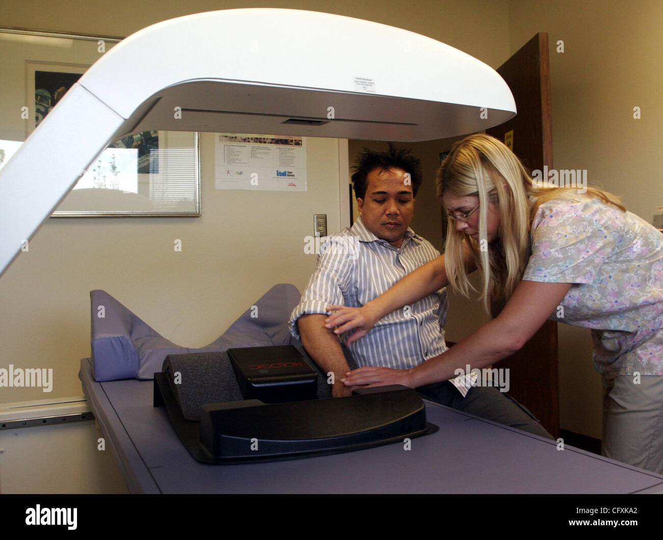 Bone density scan hi-res stock photography and images - Alamy