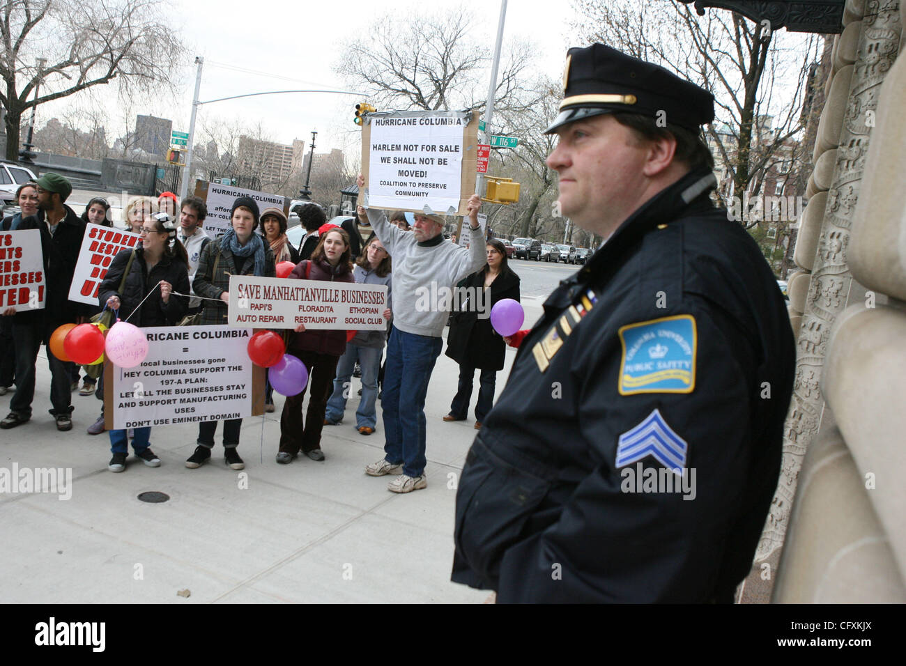Students and area residents at Columbia University rally to the ...