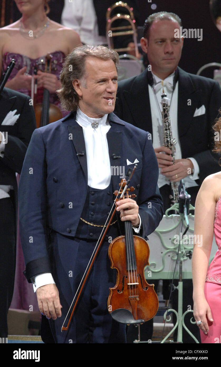 Apr 18, 2007 - Norfolk, VA, USA - Classical master ANDRE RIEU brings ...