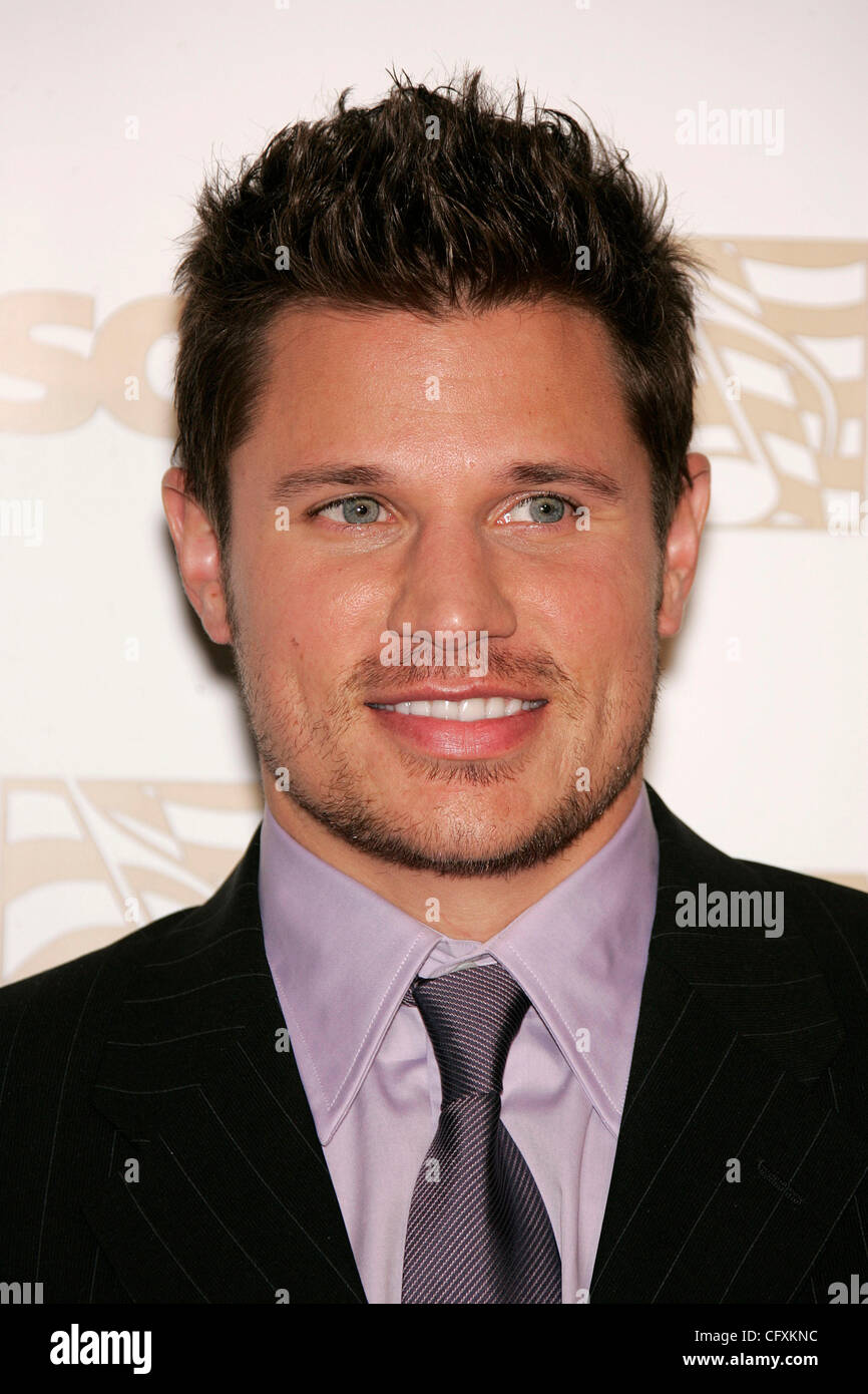 Apr 18, 2007 - Hollywood, California, USA - Singer NICK LACHEY at the ...