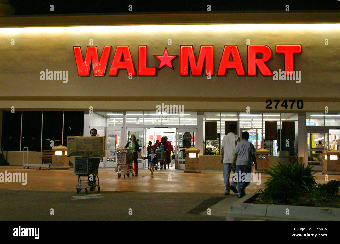 Oct 12, 2003; Laguna Niguel, CA, USA; Outside of Walmart in southern CA ...