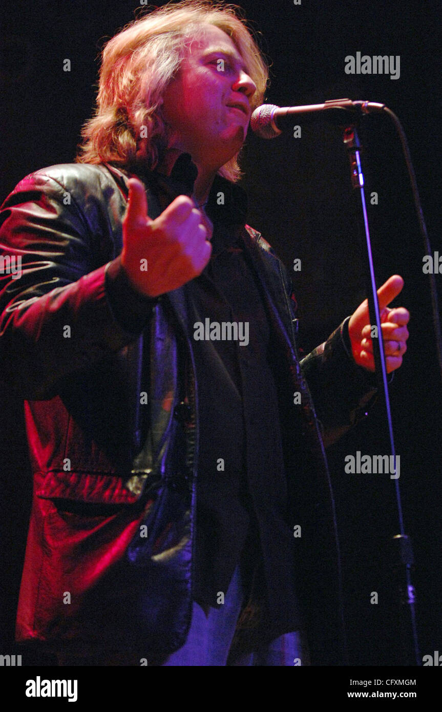 Apr. 20, 2007; Myrtle Beach, SC USA; Singer TOM HAMBRIDGE performs live ...