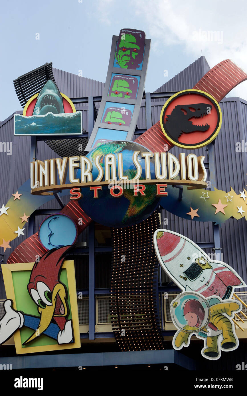 Universal Studios store at Universal Orlando Resort in Florida. (Photo ...