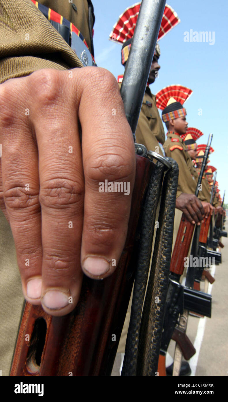 Indian Border Security Force (BSF) soldiers perform during their ...