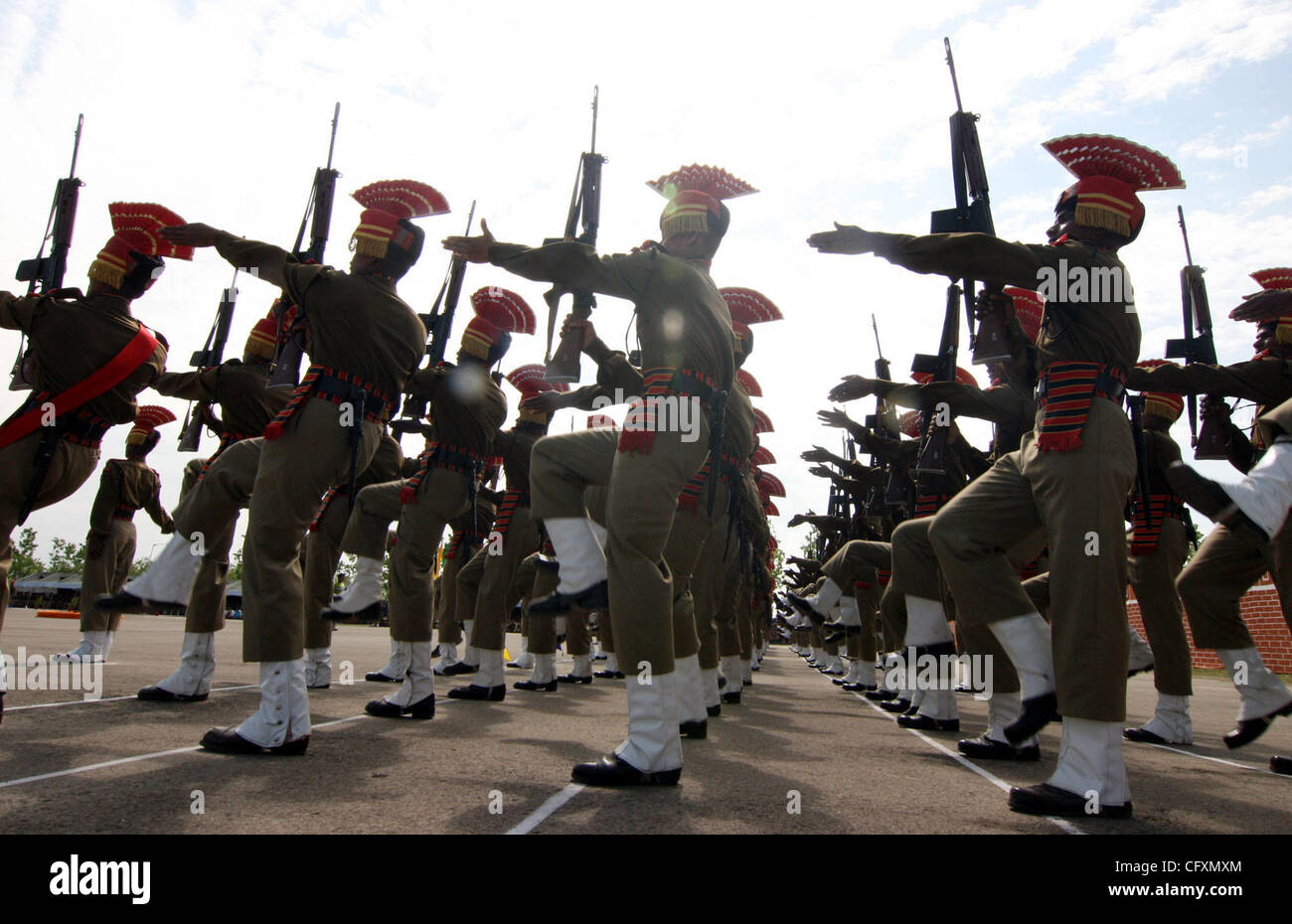Indian Border Security Force (BSF) soldiers perform during their ...