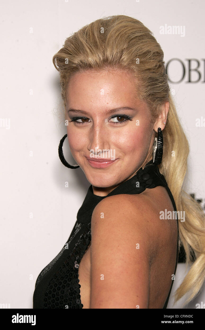 Apr 22, 2007 - Hollywood, CA, USA - Actress ASHLEY TISDALE at the 9th ...