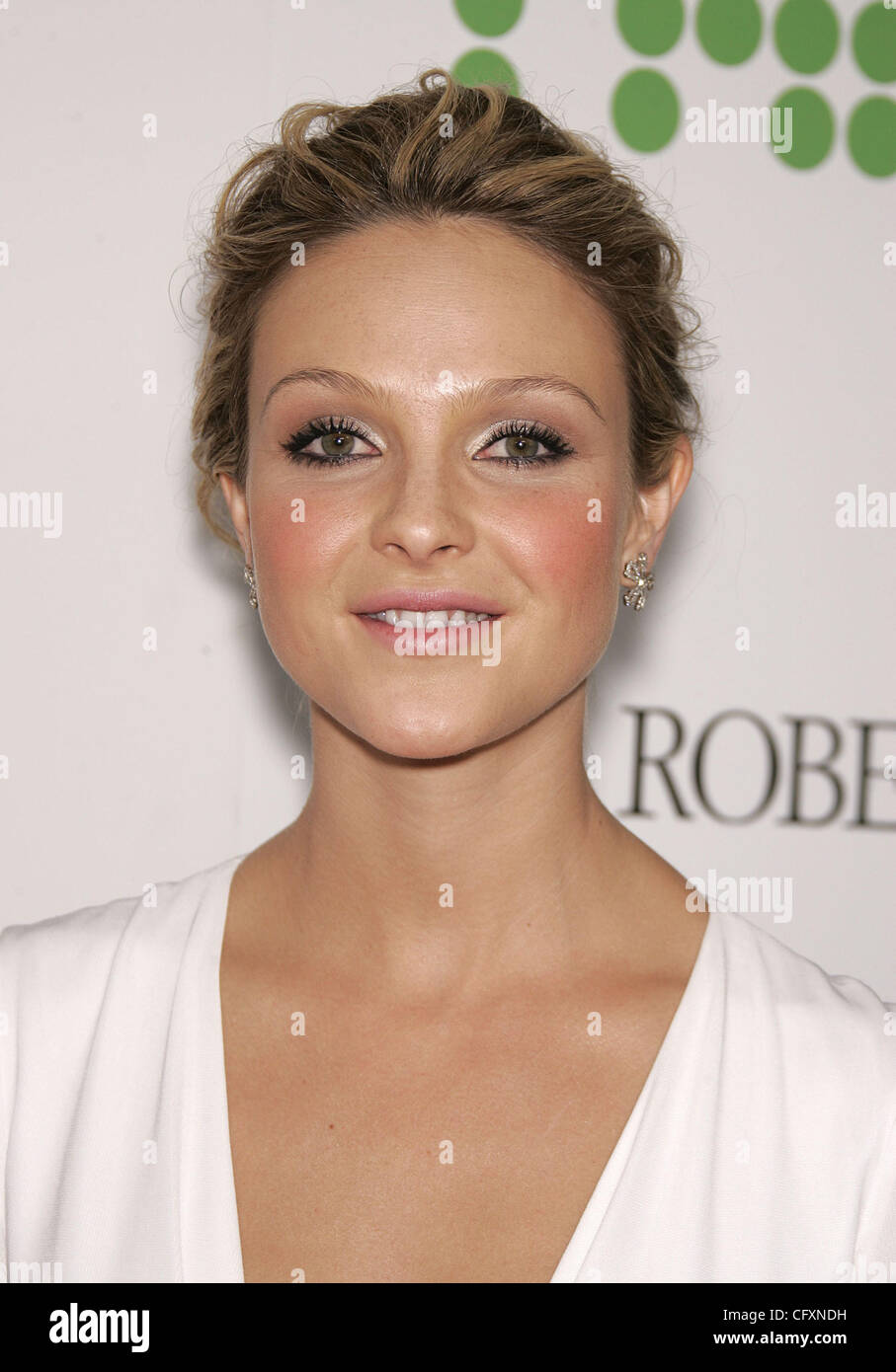 Apr 22, 2007 - Hollywood, CA, USA - Actress BEAU GARRETT at the 9th ...