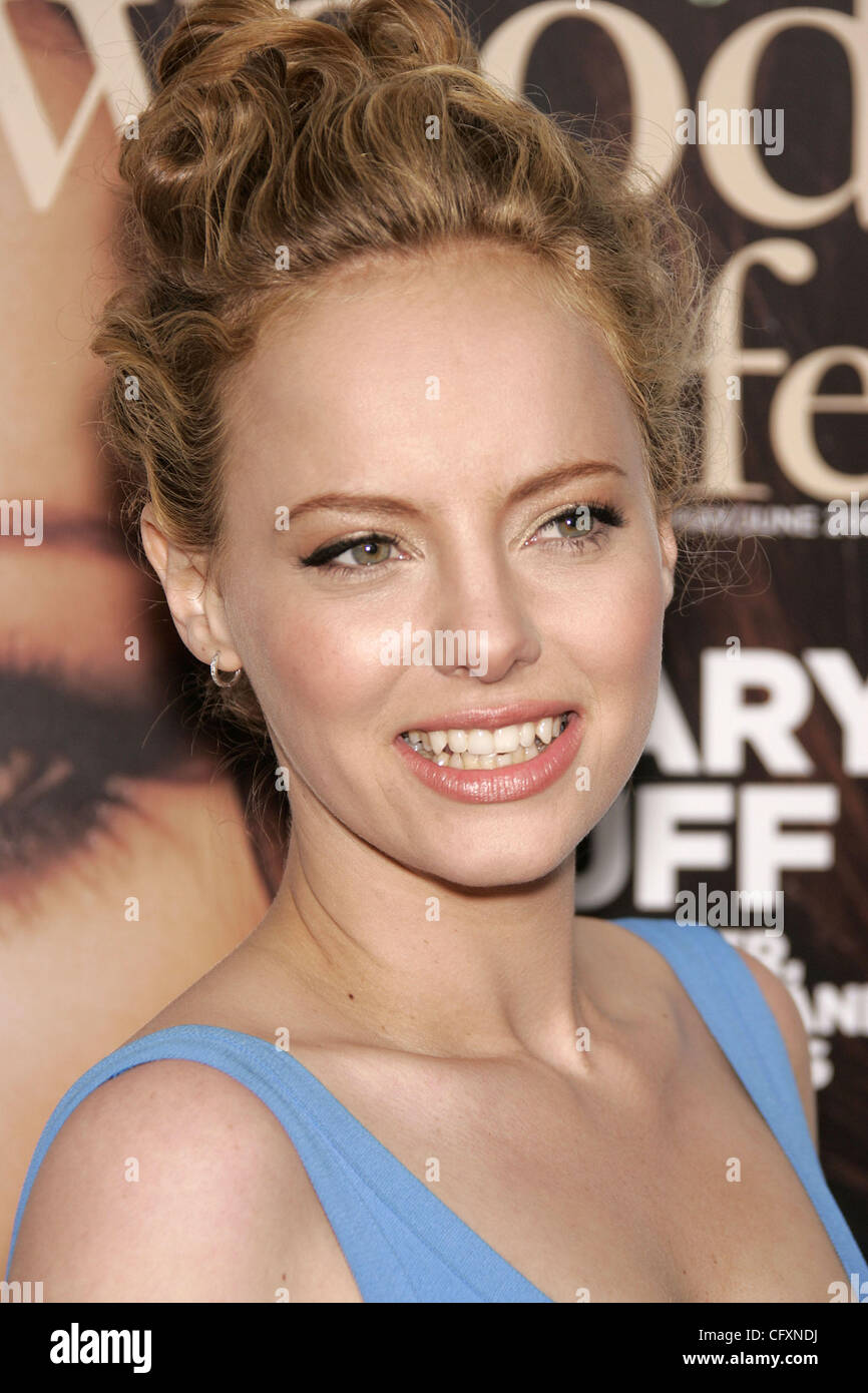 Bijou Phillips