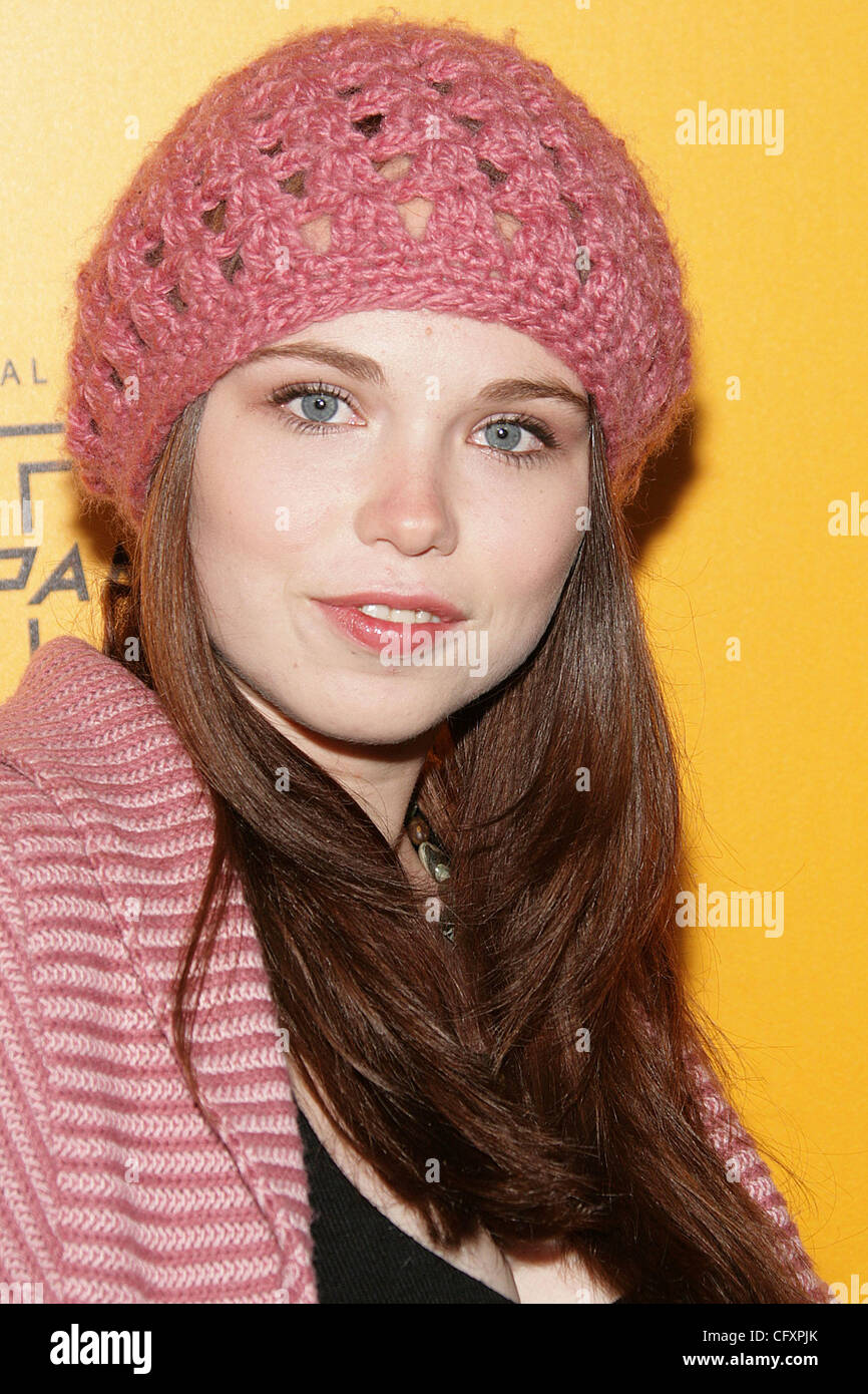 © 2007 Jerome Ware/Zuma Press Actress AMANDA FULLER during arrivals at ...