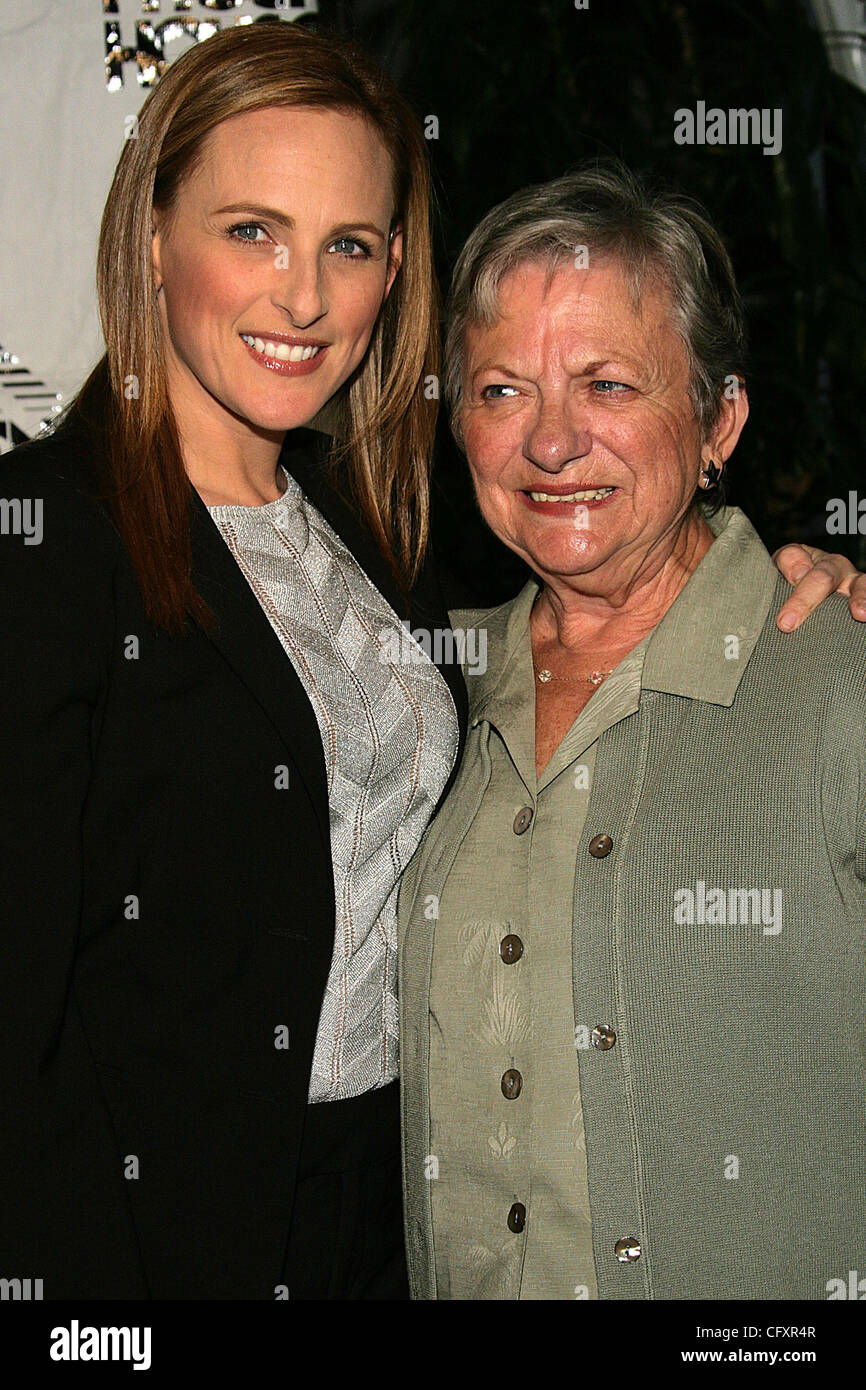 © 2007 Jerome Ware/Zuma Press Actress MARLEE MATLIN and her mother LIVY ...