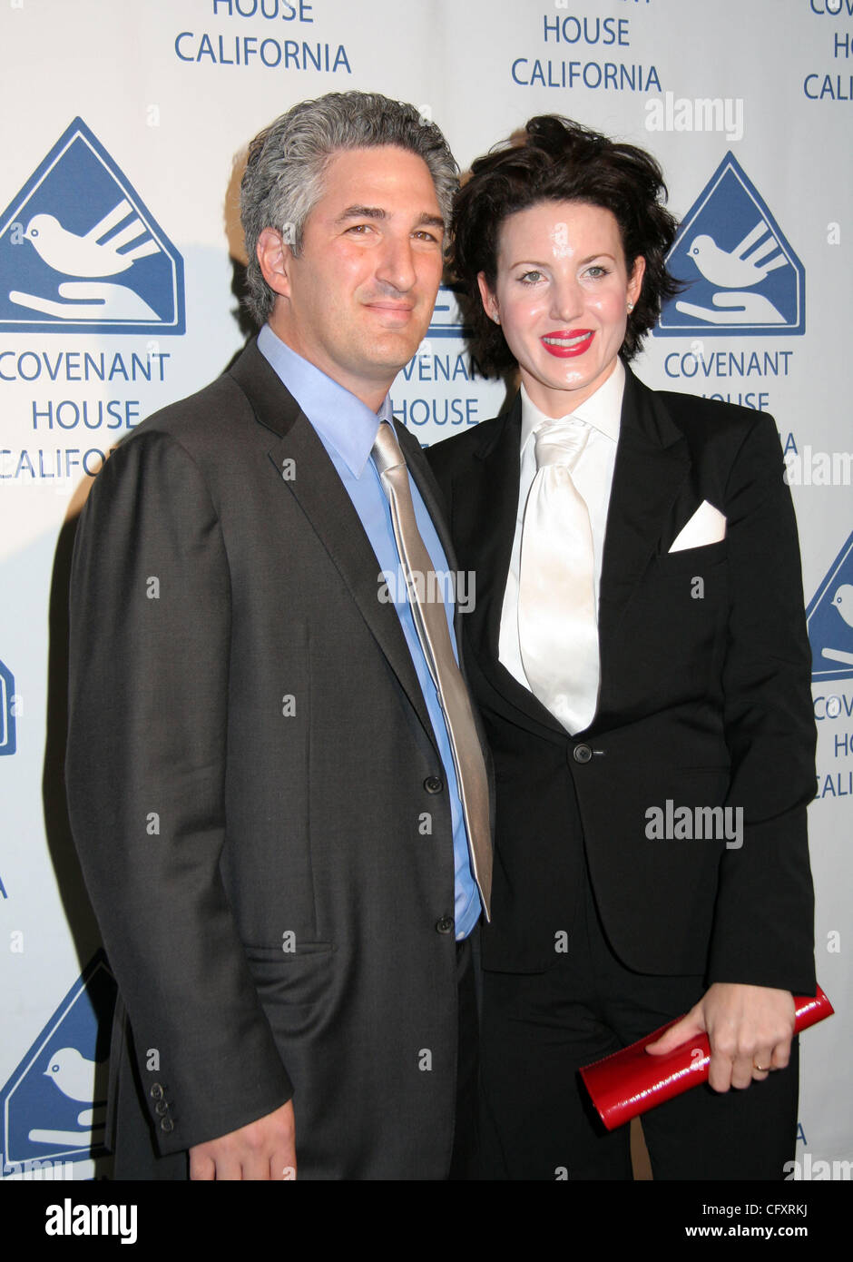 Apr 26, 2007 - Beverly Hills, CA, USA - DEAN and SHANNON FACTOR ...