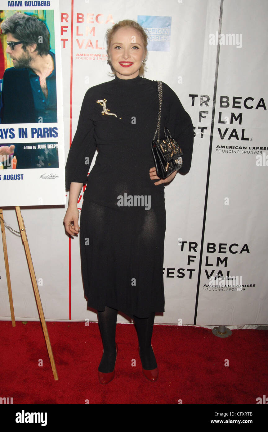 Apr 26, 2007 - New York, NY, USA - JULIE DELPY at 'Two Days In Paris ...