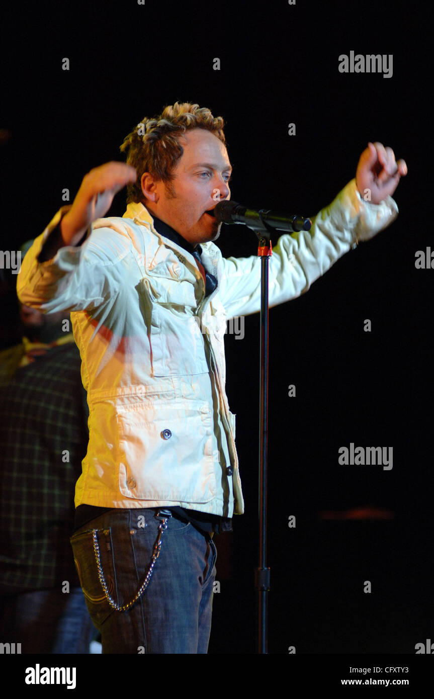 Apr 27, 2007 - Norfolk, VA, USA - Christan singer TOBYMAC blends rock ...