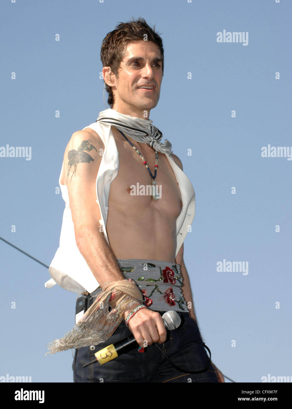 Apr. 27, 2007 Indio, CA; USA, Singer PARRY FARRELL of the band ...