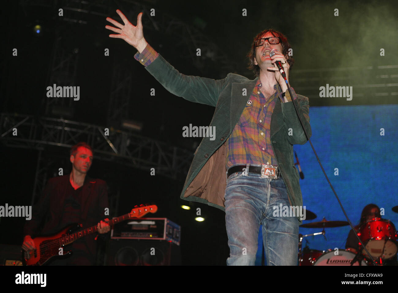 Jarvis Cocker performing at the Coachella Valley Music and Arts ...