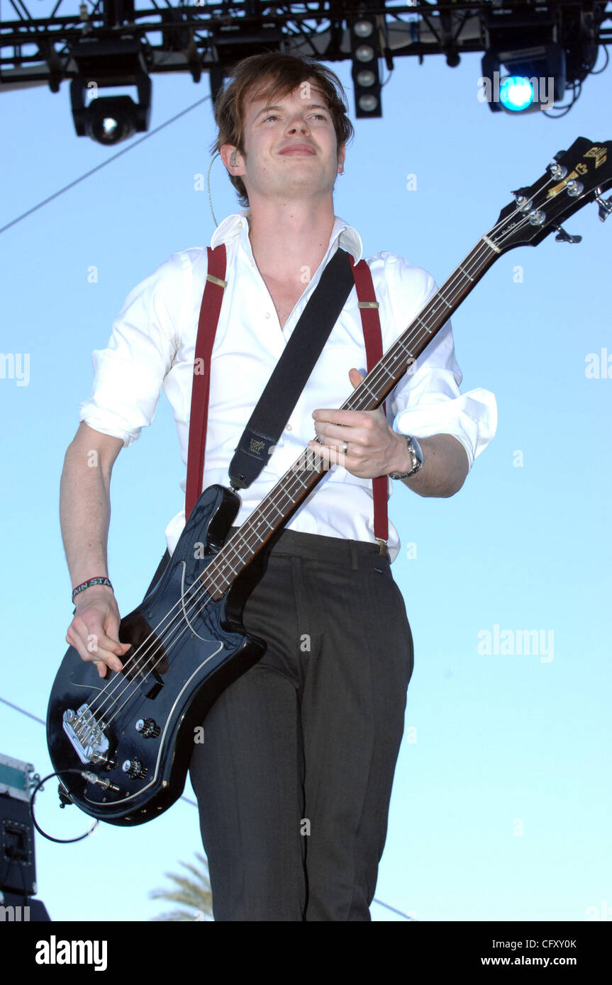 The feeling richard jones hi-res stock photography and images - Alamy