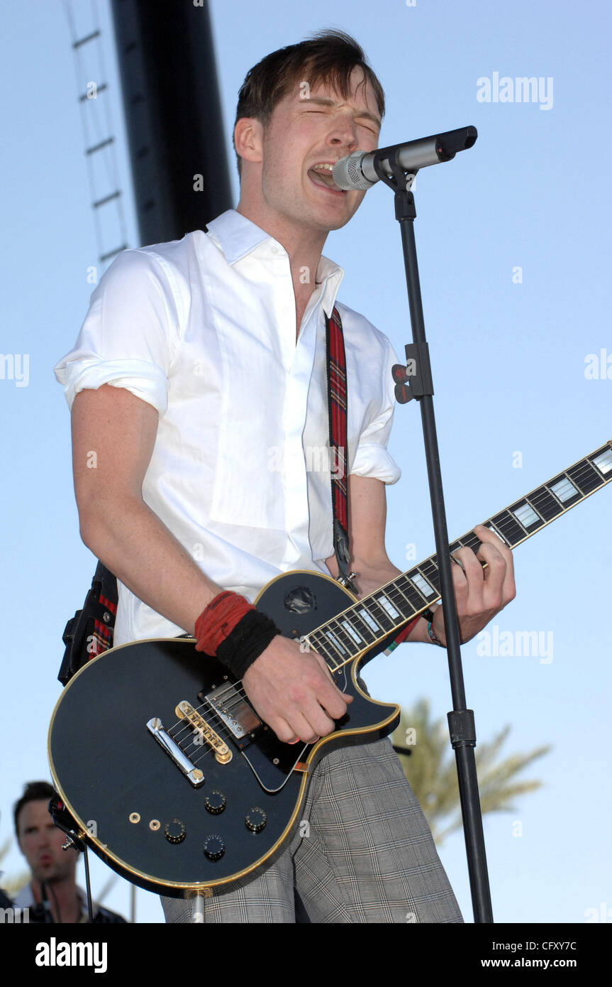 Apr 29, 2007 Indio, CA; USA, Singer/Guitarist DAN GILLESPIE of the band ...