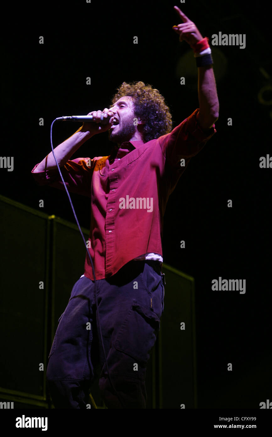 Tim commerford rage against machine hi-res stock photography and images ...
