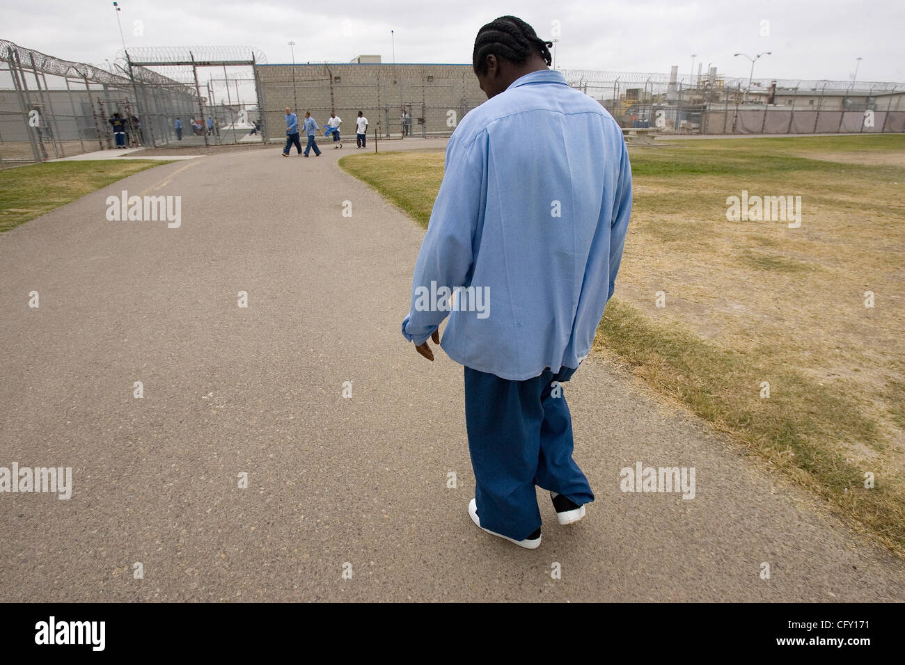 May 1, 2007, San Diego, California, USA Ronnie Bonaparte walks in ...