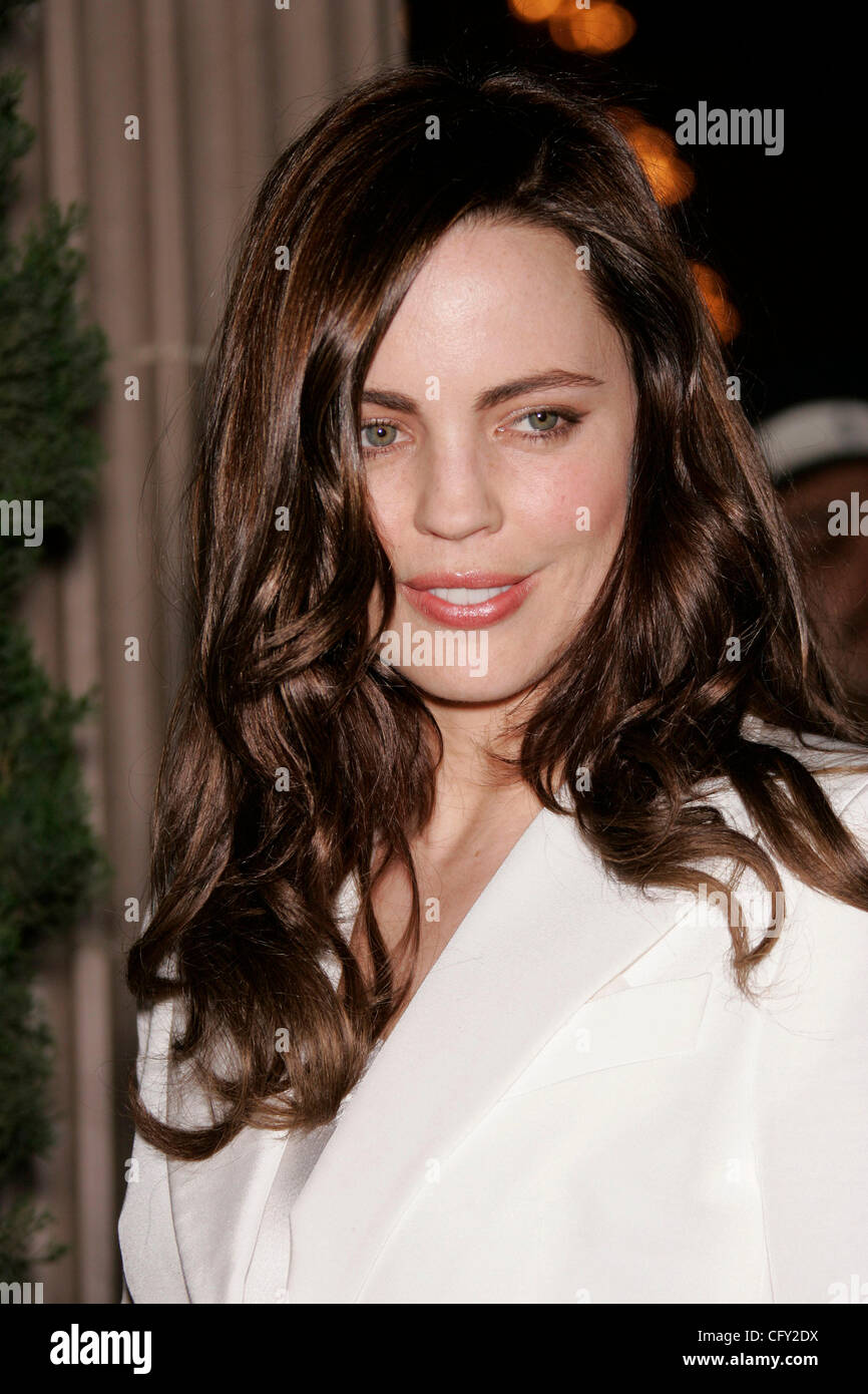 May 03, 2007 - Beverly Hills, CA, USA - MELISSA GEORGE & Vogue ...