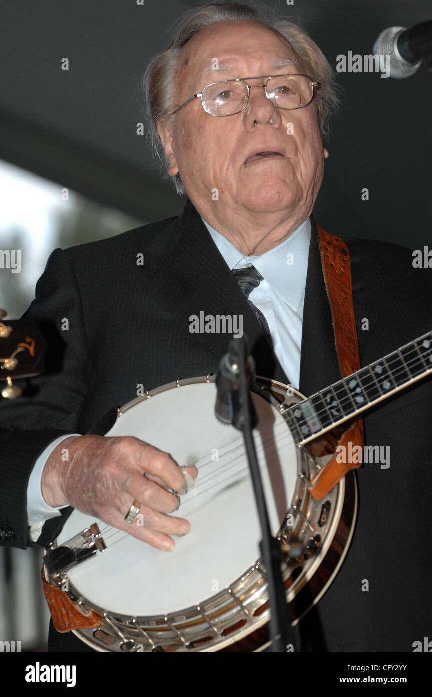 Earl scruggs hi-res stock photography and images - Alamy