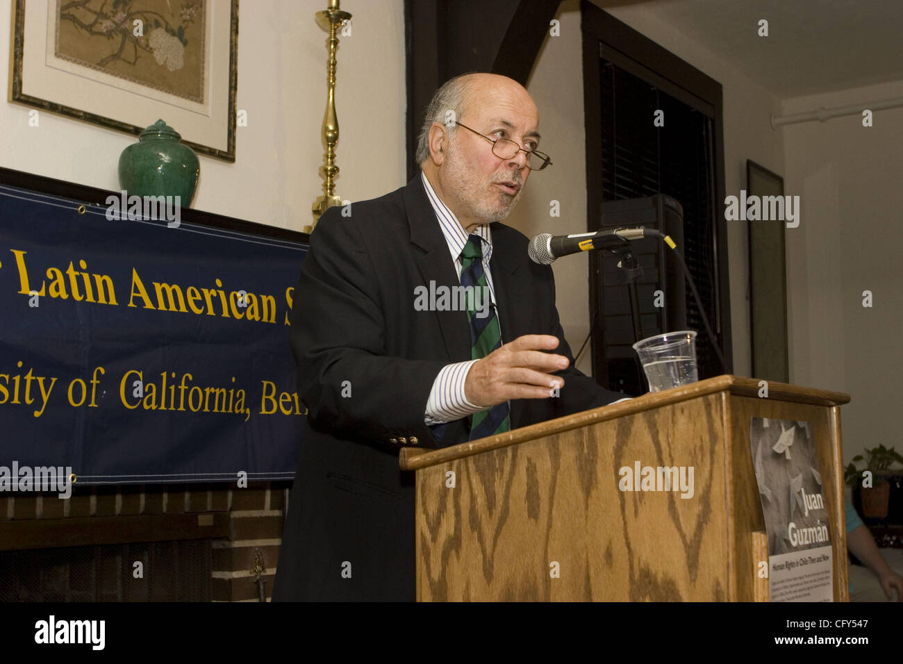 7 May 2007 Judge Juan Guzman speaks at the University of California ...