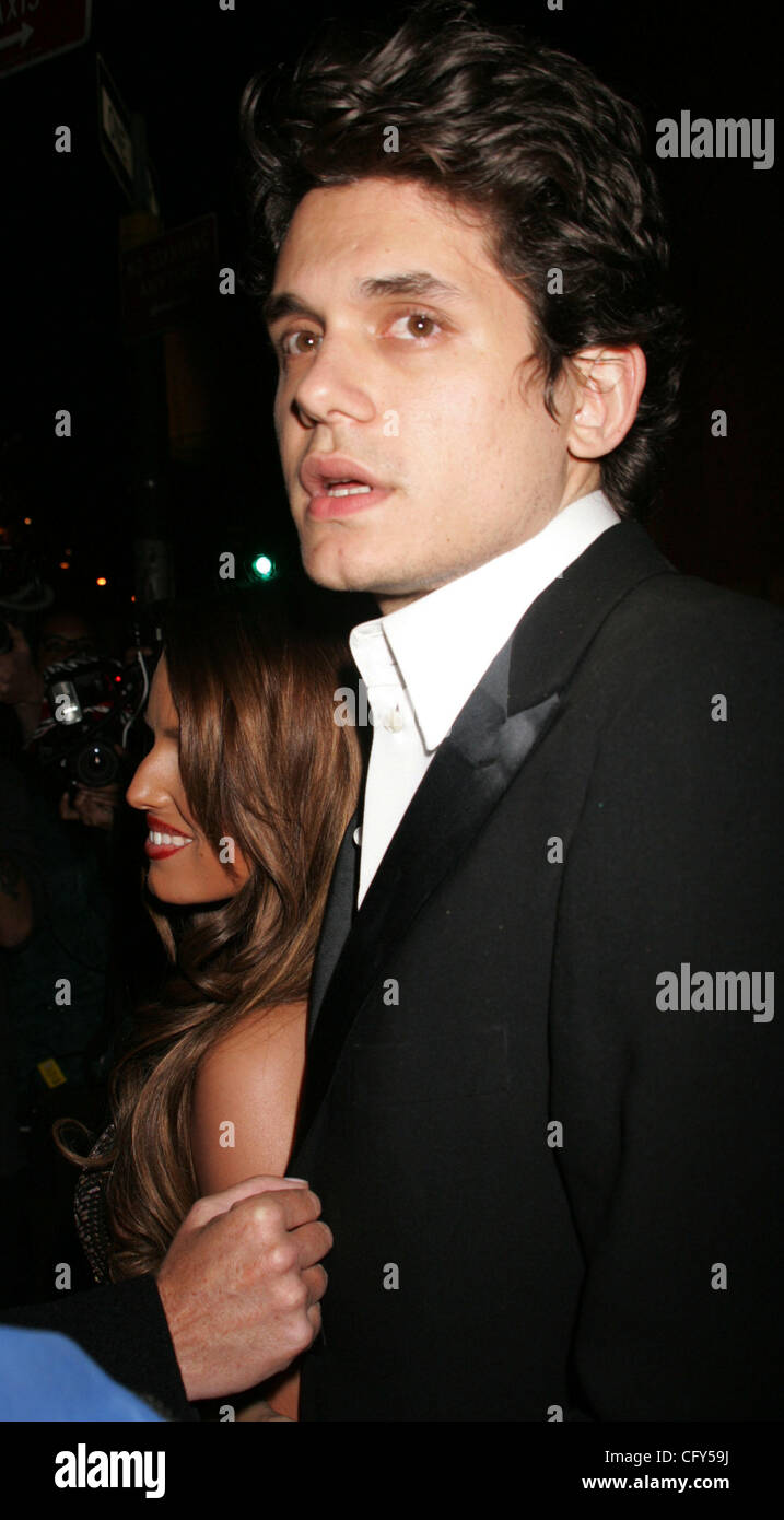 2007 jessica simpson john mayer hi-res stock photography and images - Alamy