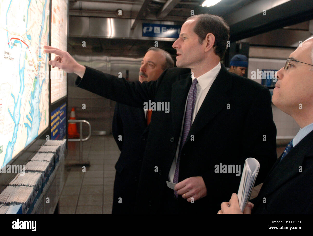 New York State Governor Eliot Spitzer rides a NJ PATH train from 33rd ...