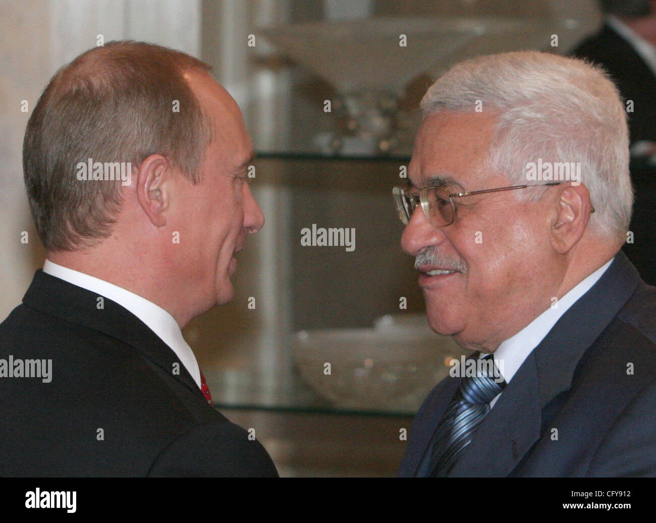 Vladimir Putin and Makhmud Abbas at the airport of Amman while Putin`s ...