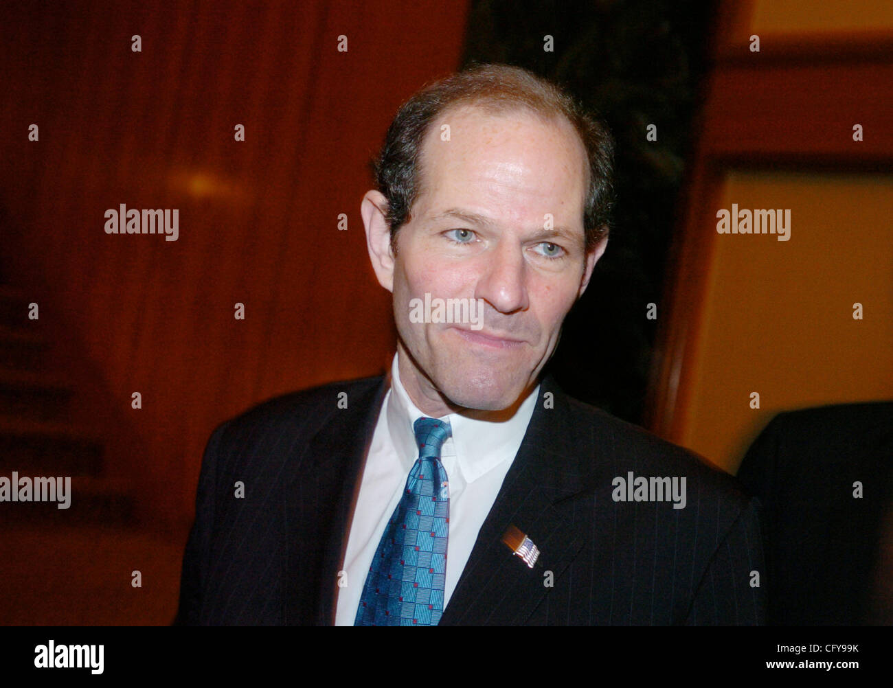 New York Governor Eliot Spitzer addresses members and guests of the ...