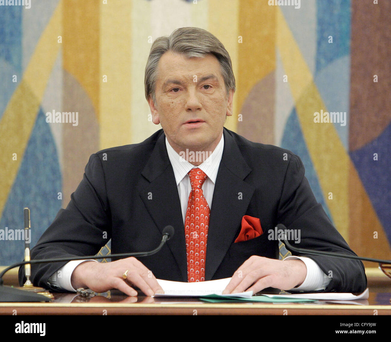 Ukrainian president viktor yushchenko after hi-res stock photography ...