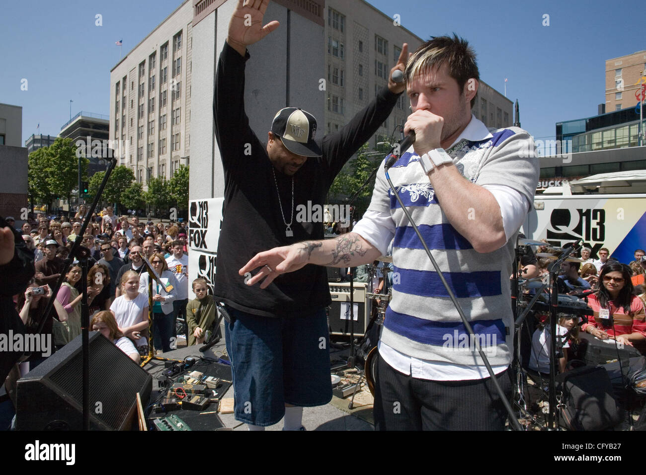 American Idol Blake Lewis Returns home for a short break. He is now in ...