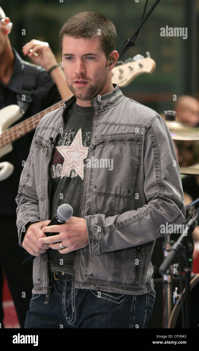 May 11, 2007 - New York, NY, USA - Singer JOSH TURNER at the 'Today ...