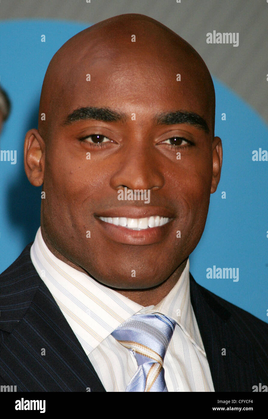 Nbc primetime preview hi-res stock photography and images - Alamy