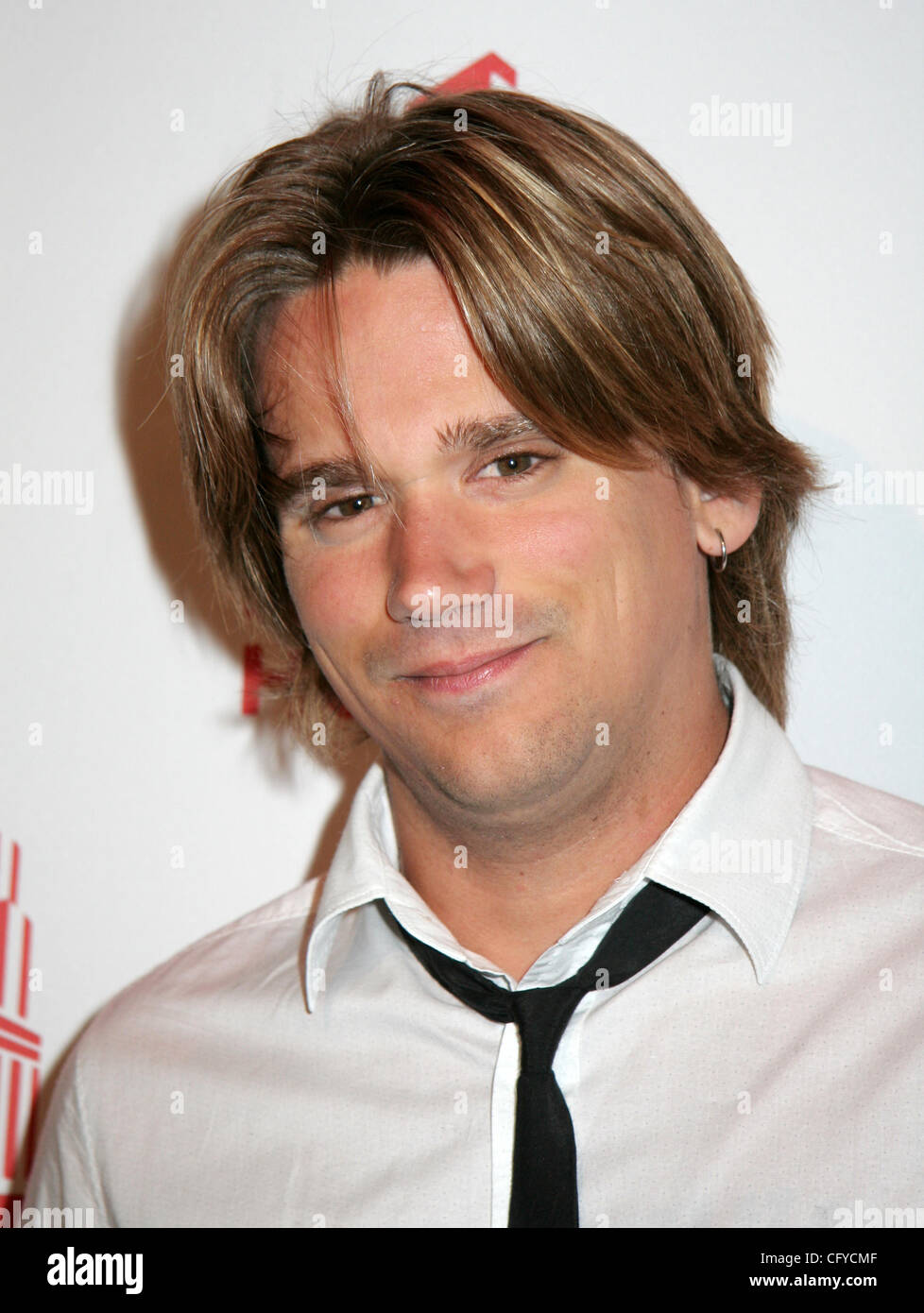 May 15, 2007 - Hollywood, CA, USA - SEAN STEWART arriving at the 'Sons ...