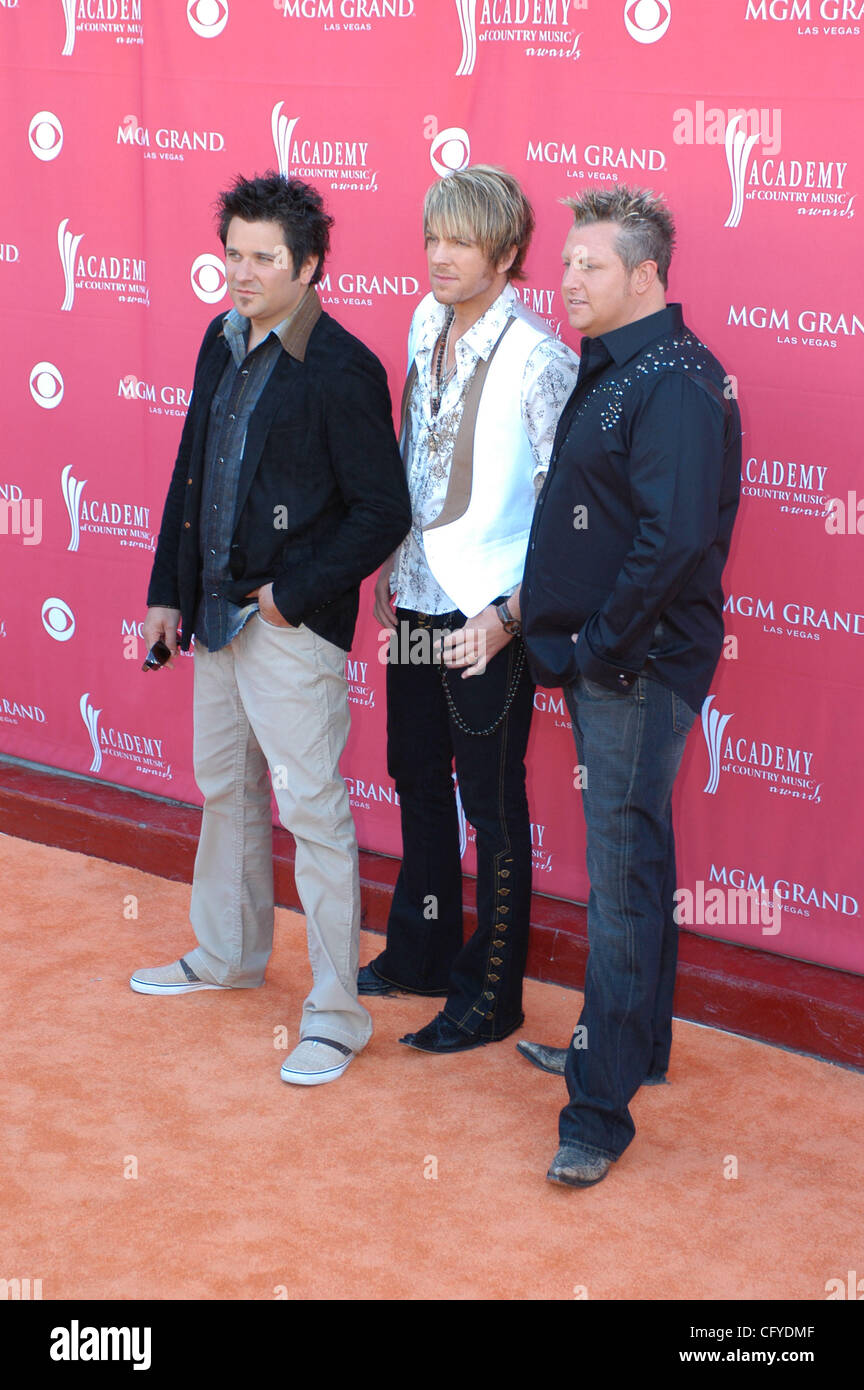 Kpa fullshot hi-res stock photography and images - Alamy