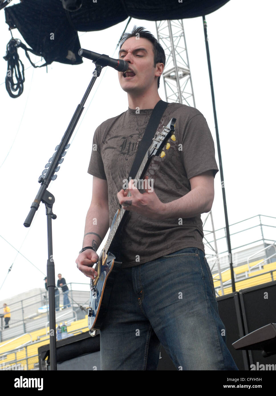 Benjamin burnley band breaking benjamin hi-res stock photography and ...