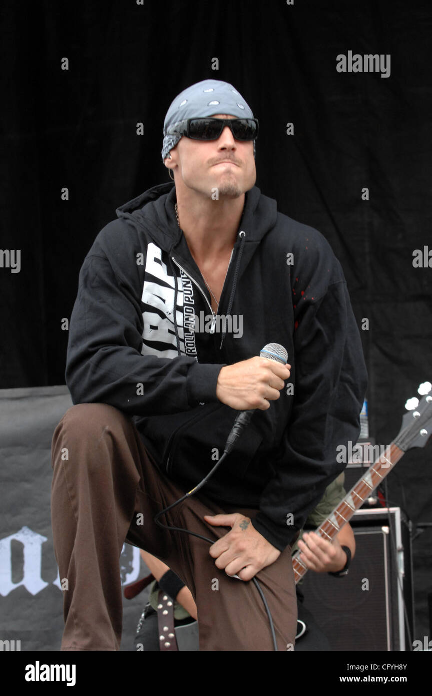 000 strong audience hi-res stock photography and images - Alamy