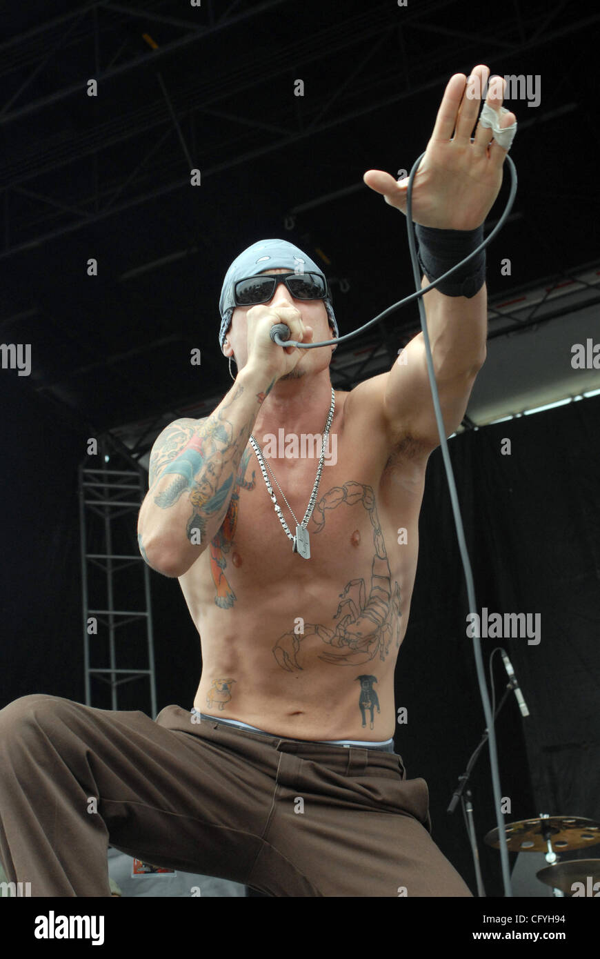 000 strong audience hi-res stock photography and images - Alamy