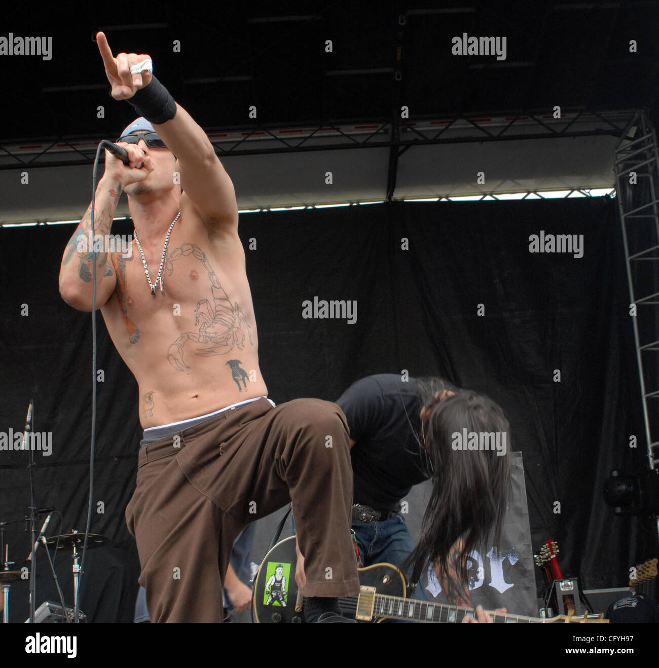 May 19, 2007 Columbus, OH; USA, Guitarist RICKY THOMAS and Singer ...