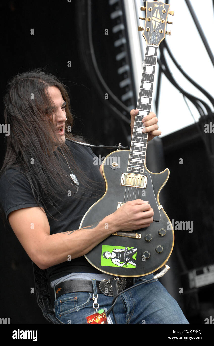 May 19, 2007 Columbus, OH; USA, Guitarist RICKY THOMAS of the band ...