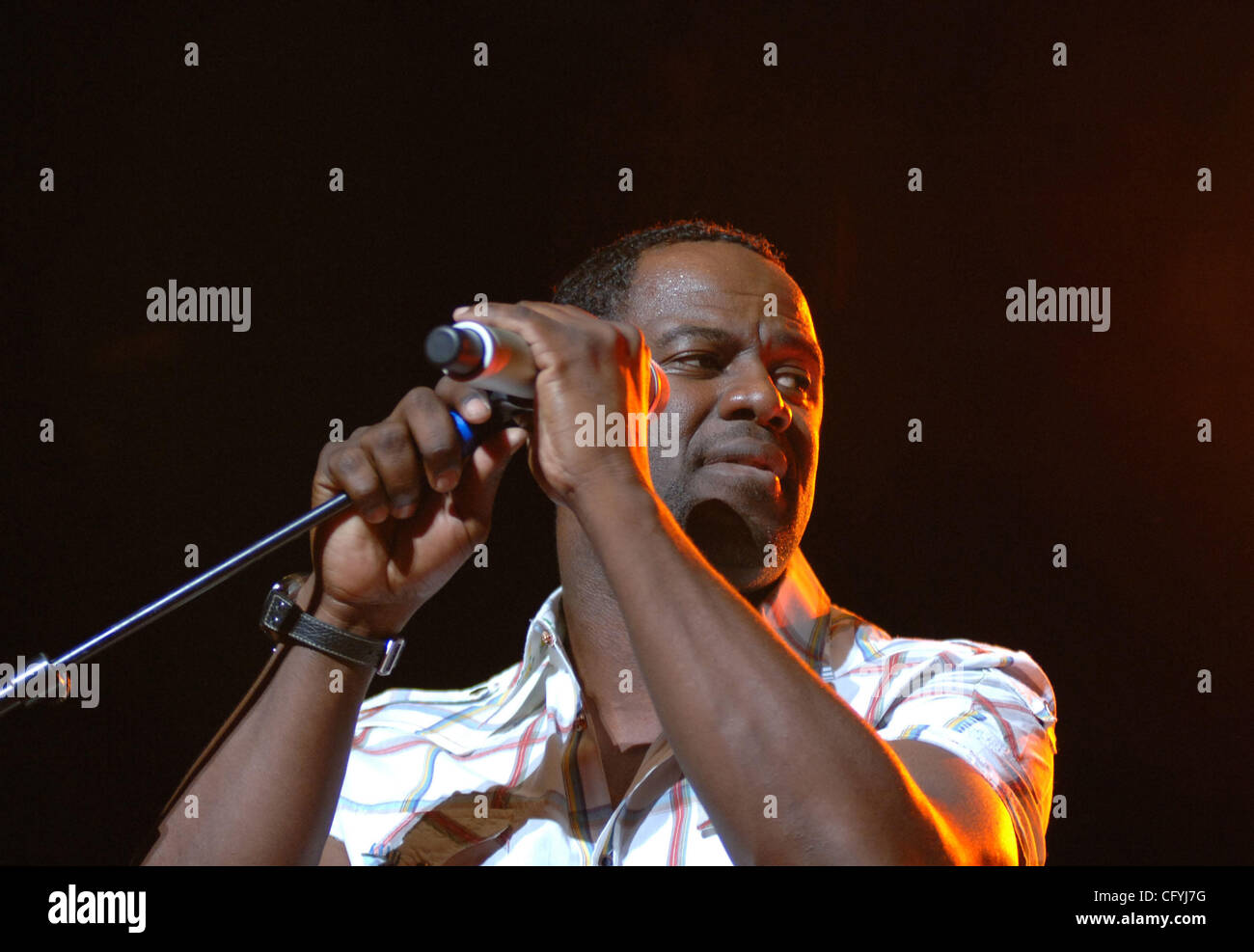 Brian mcknight live hi-res stock photography and images - Alamy