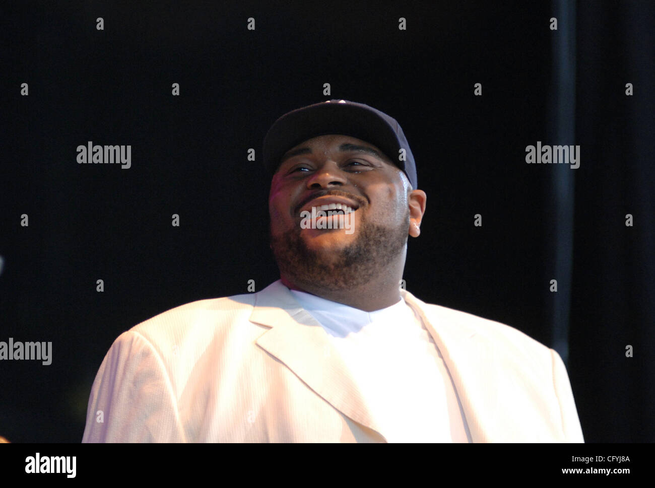 May 20, 2007 - Virginia Beach, VA, USA - RUBEN STUDDARD performing live ...